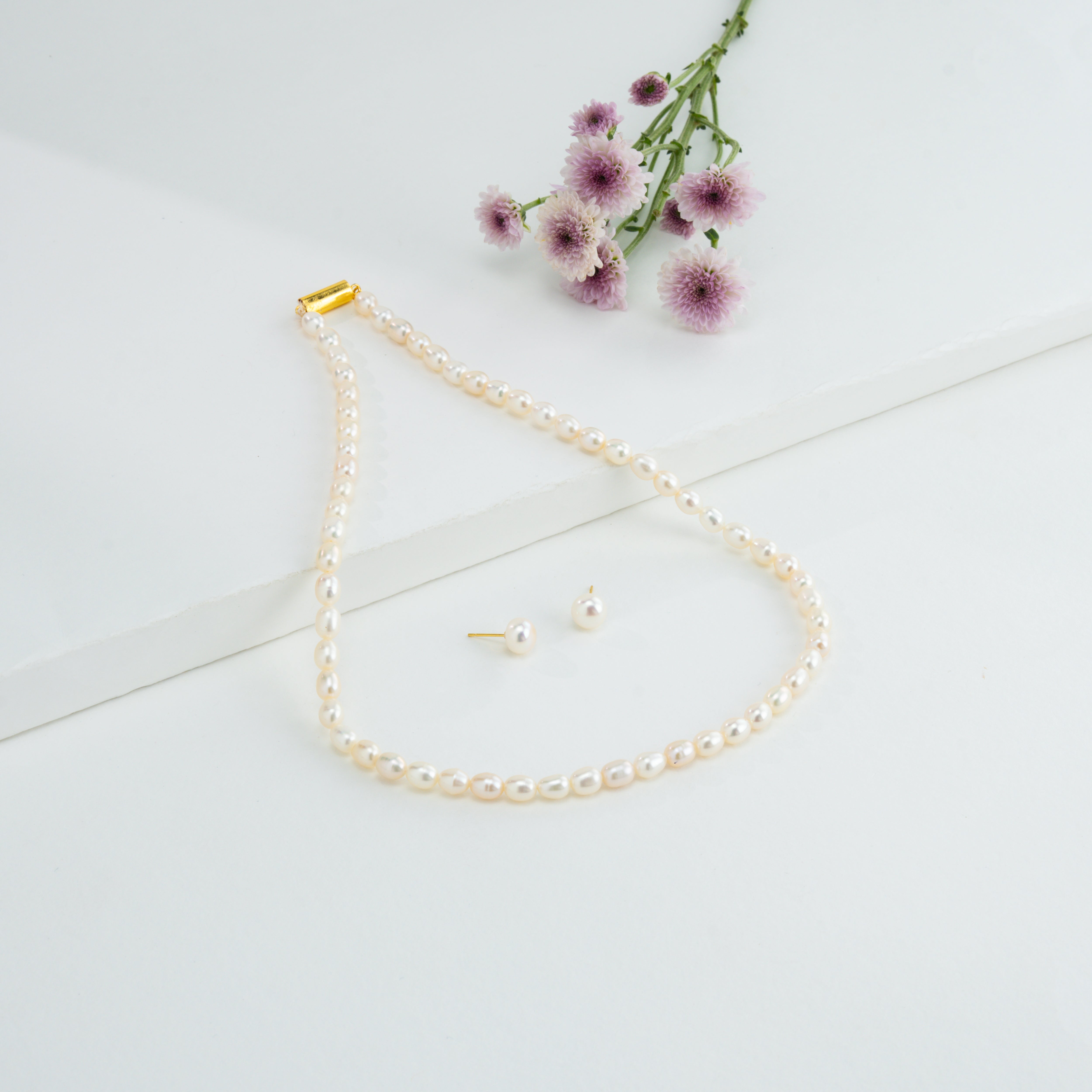 Mangatrai Pearls - The Best Hyderabadi Pearls Store - Darpan Mangatrai ...